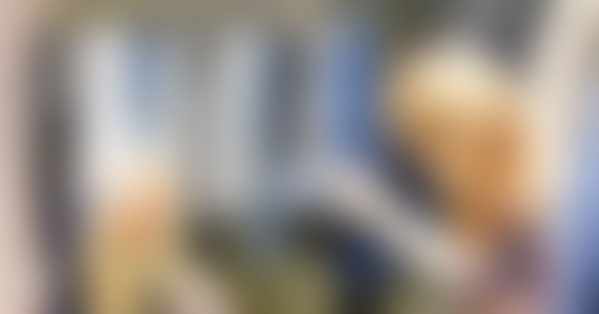 Oblecite se v svoj najljubši MAX&Co. kos, posnemite fotko in sodelujte ...