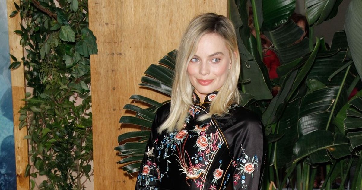 Najlepše oblečene ta mesec: Victoria Beckham, Margot Robbie in Jennifer ...