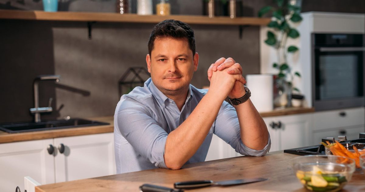 Luka Jezeršek: "Časi, ko so se ljudje izgovarjali v restavracijah, ali ...