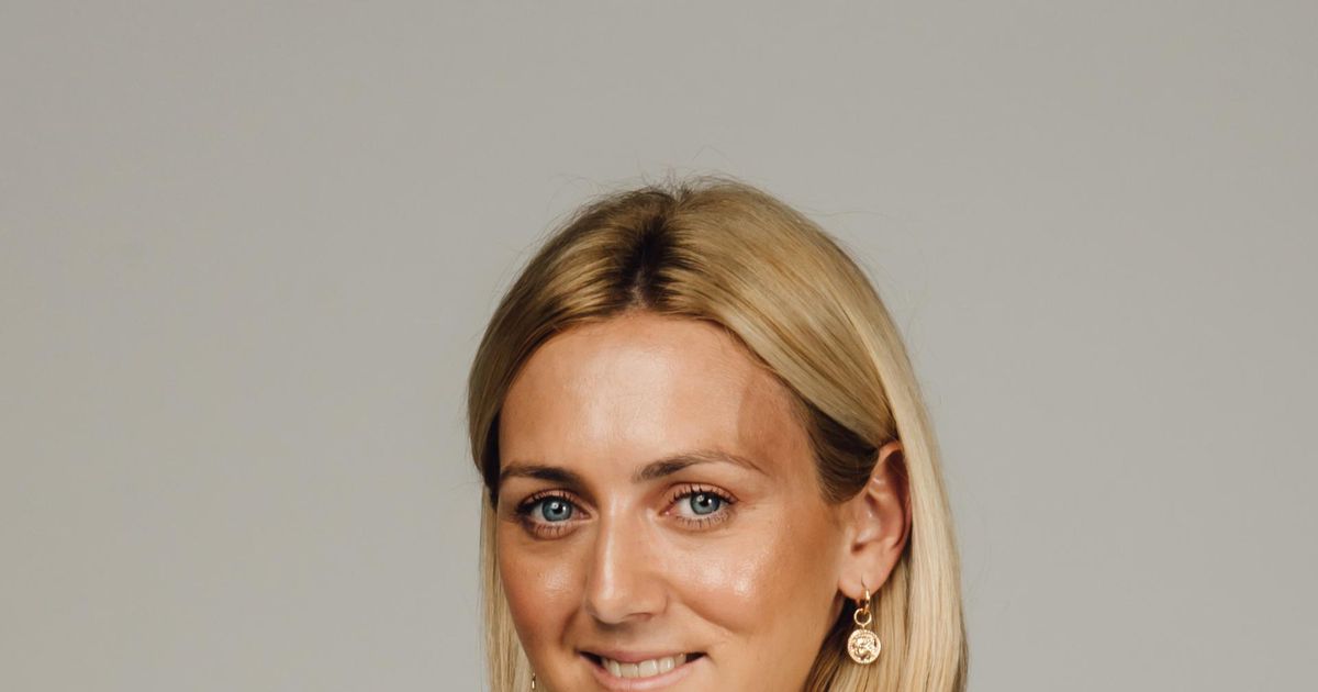 Alja Perne - Elle.si