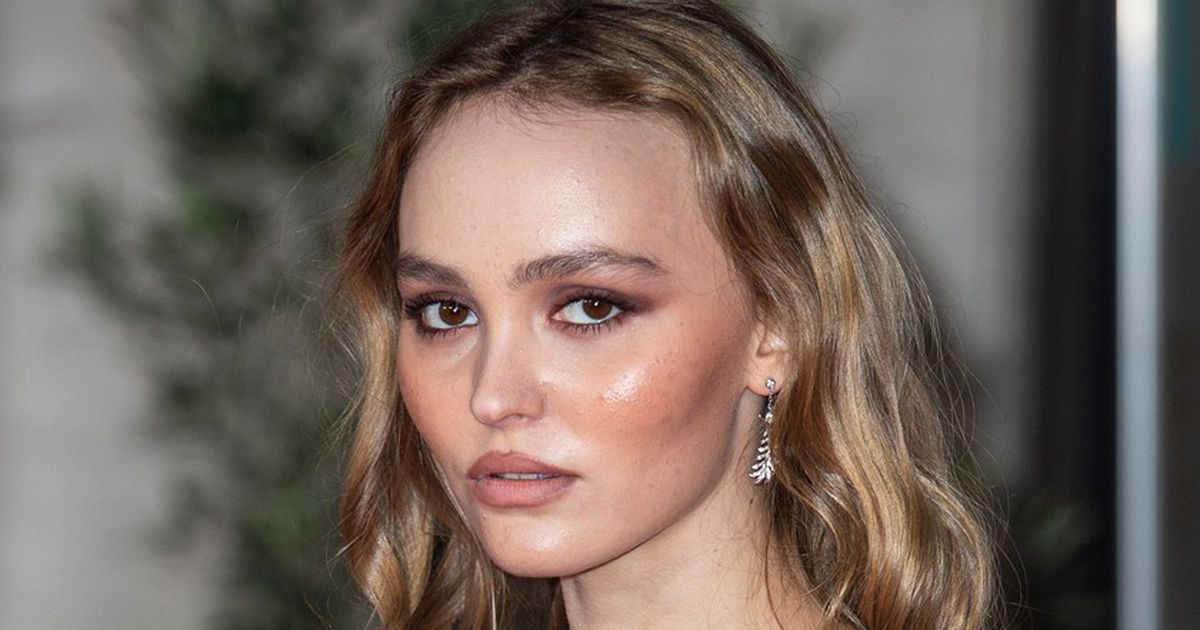 Poglejte, kdo je novi fant Lily-Rose Depp! Tukaj je vse, kar vemo - Elle.si