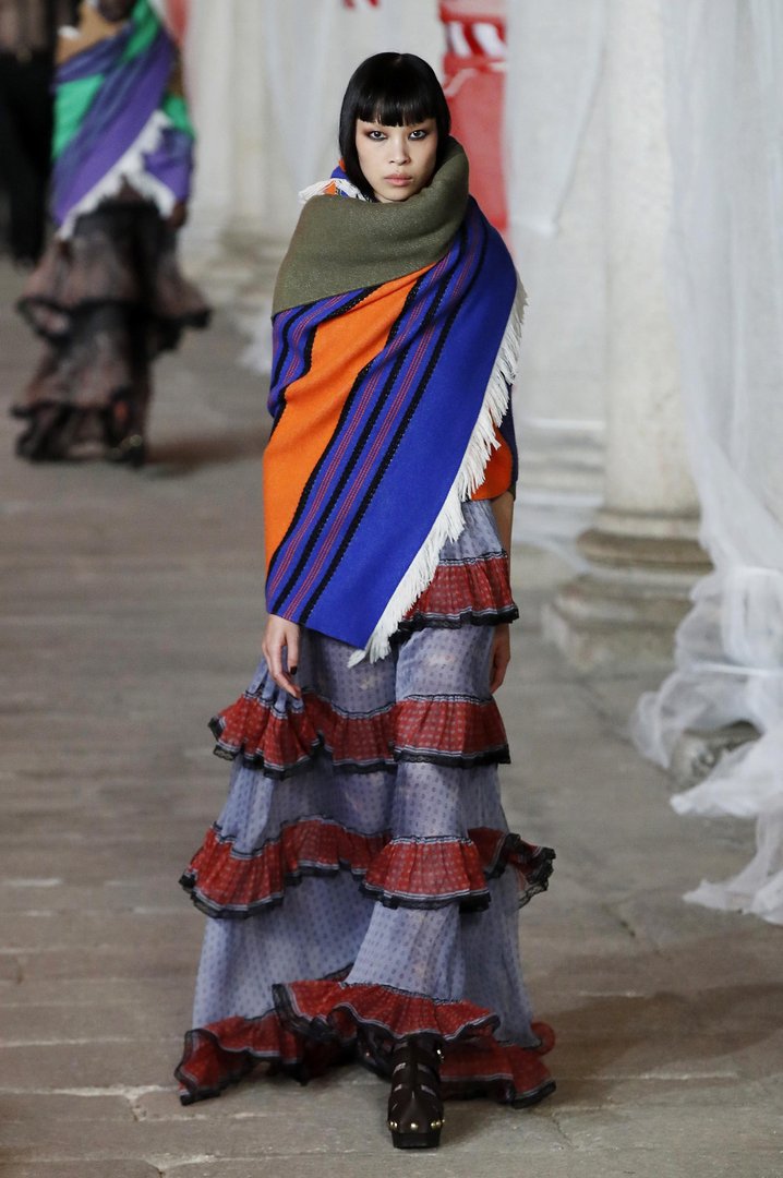 Teden mode v Milanu: to so najbolj odmevne modne revije! - Novice - Elle.si