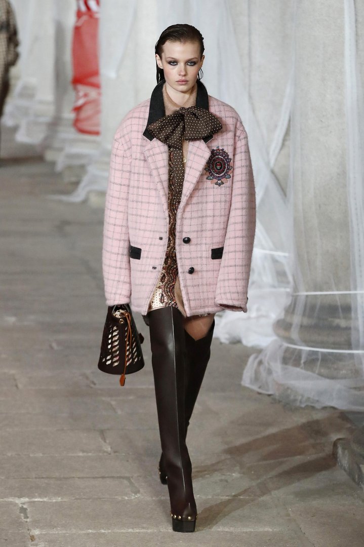 Teden mode v Milanu: to so najbolj odmevne modne revije! - Elle.si