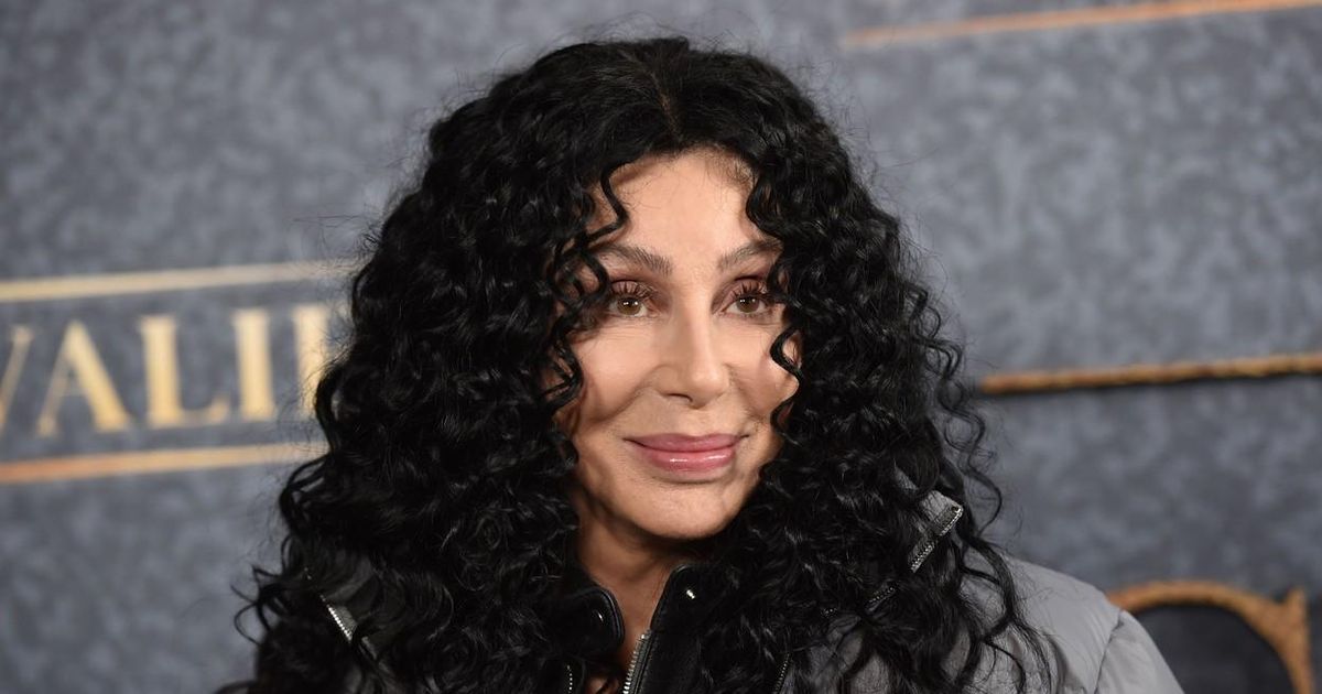 76-letna Cher v stajlingu 20-letnice dokazuje, da so leta le številka ...