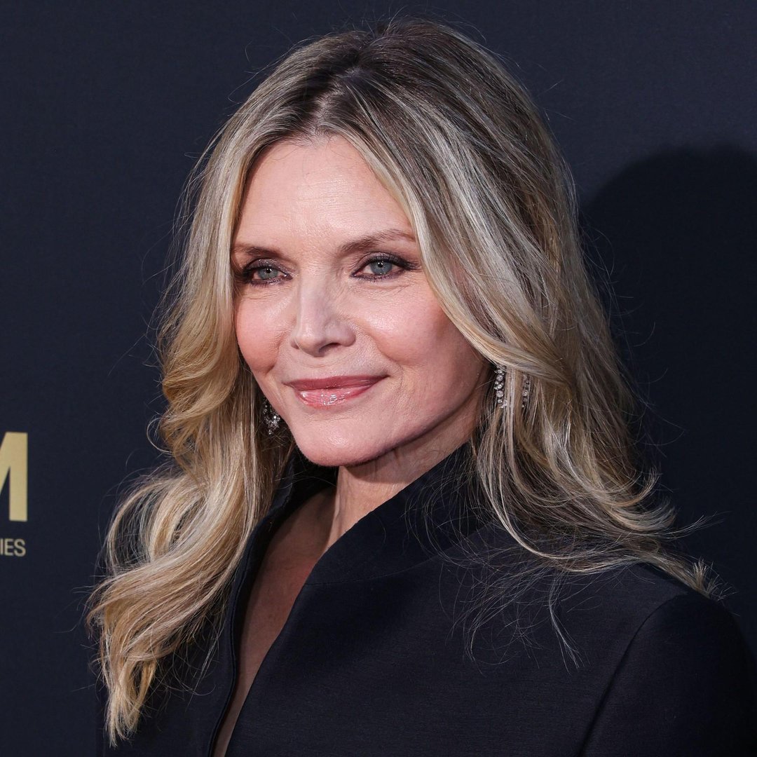 Michelle Pfeiffer pri 66 letih še vedno izgleda odlično: Njene lepotne ...