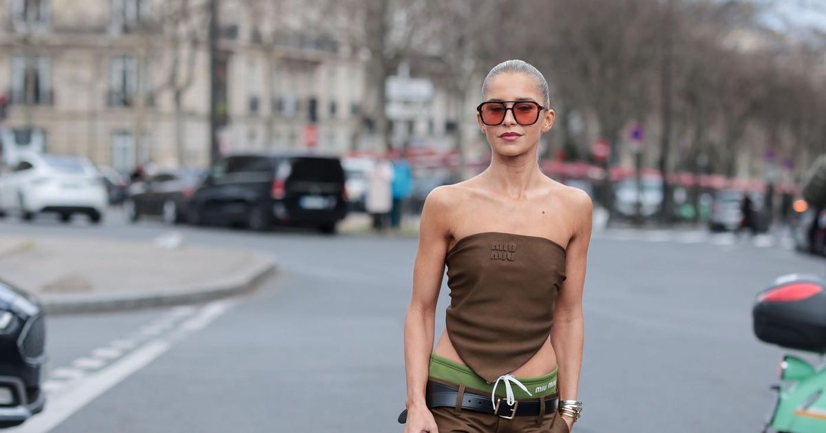 To je trendi top iz 2000-ih, ki bo to poletje zamenjal majico z ...