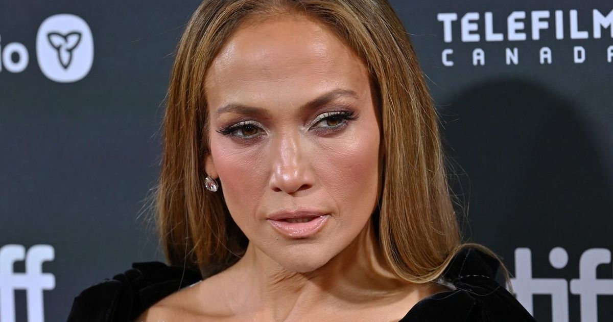 Jennifer Lopez v modo vrnila čevlje, ki smo jih oboževali pred skoraj ...