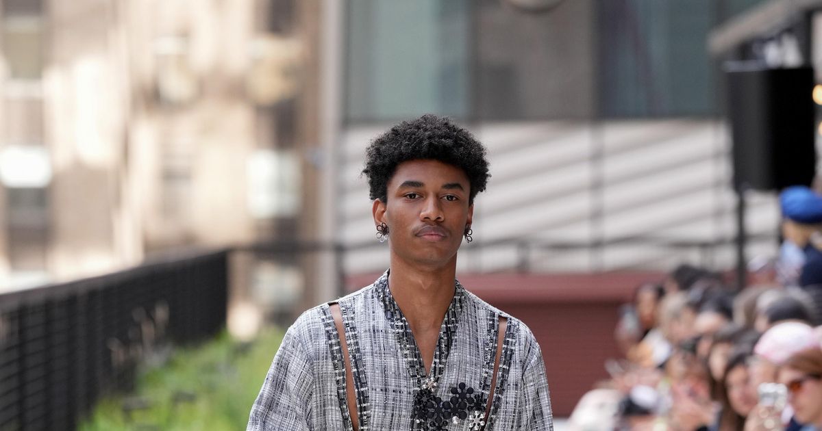 Hiromi Asai - Elle.si