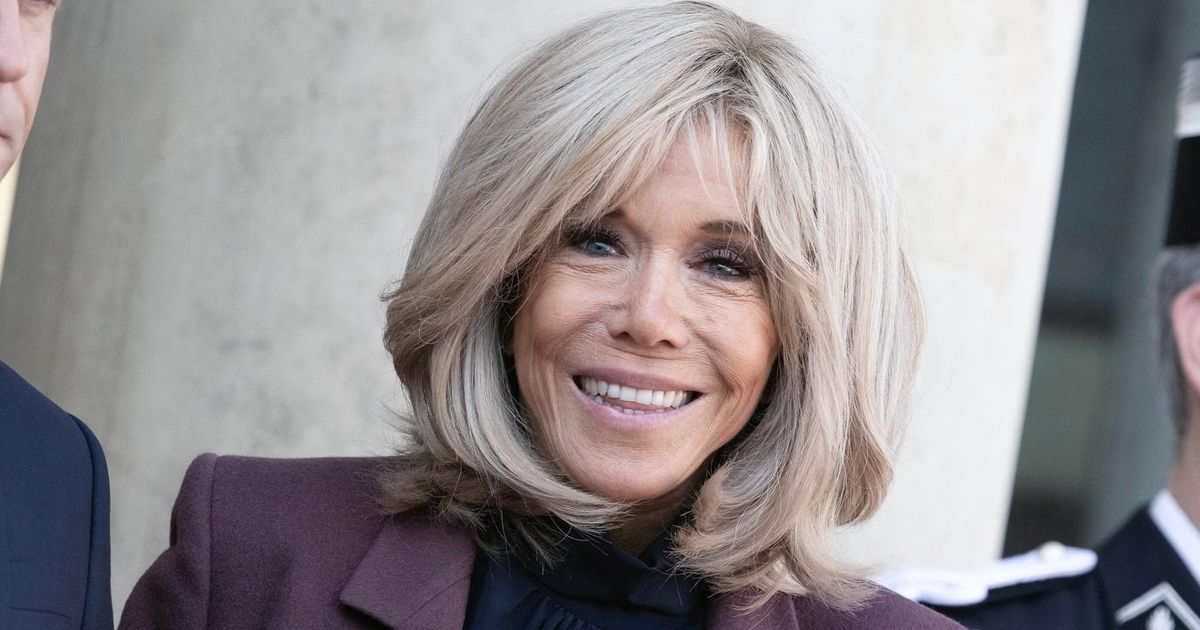 Brigitte Macron je za prihod v Maroko izbrala plašč v zelo simbolični ...