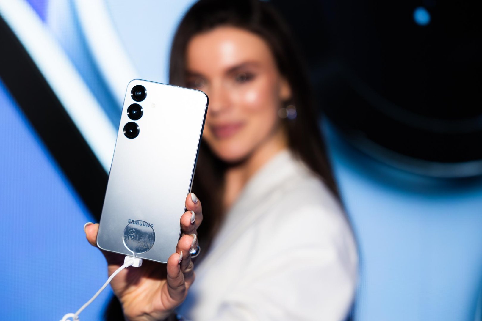 Samsung Galaxy S25: Najboljši telefoni z umetno inteligenco za sodobno ...